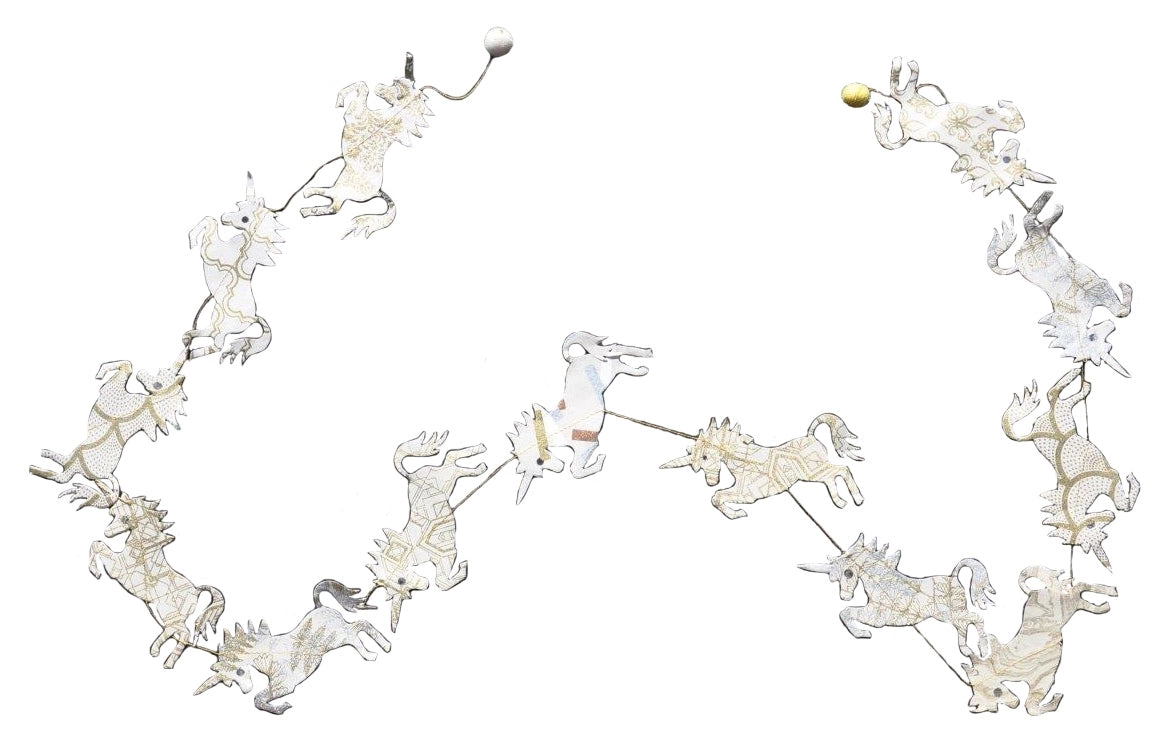 6' Paper Metallic Unicorn Garland – Dotter